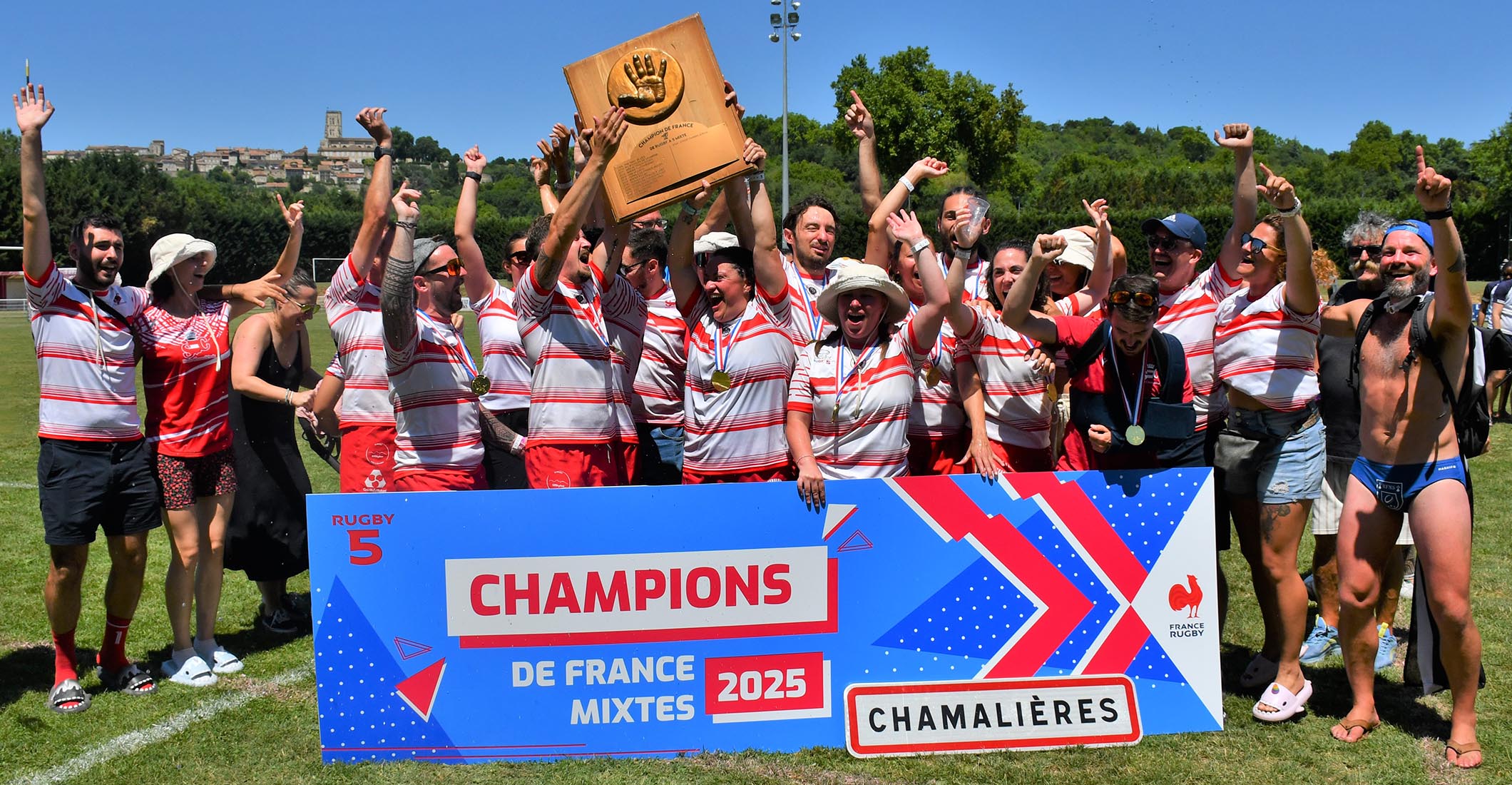 Rugby à 5 : Des titres et des sourires